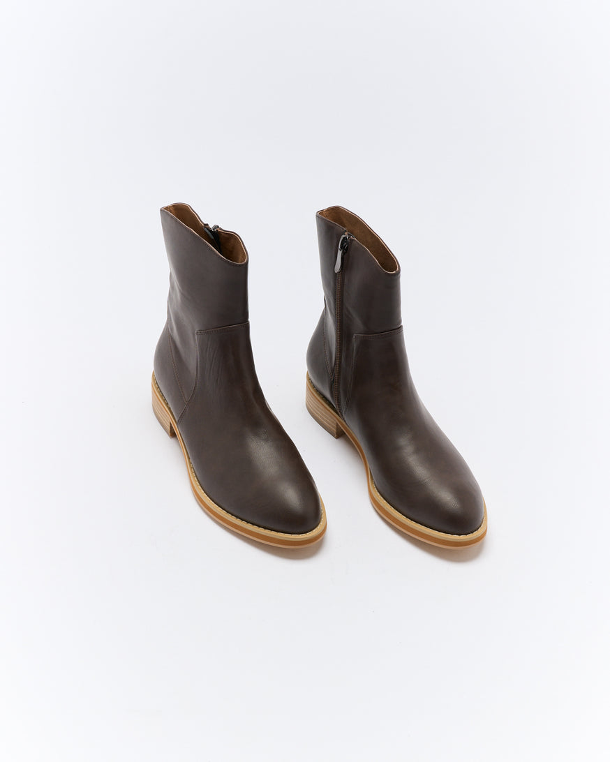Chicago Boot - Chocolate – Seven Sundays Co